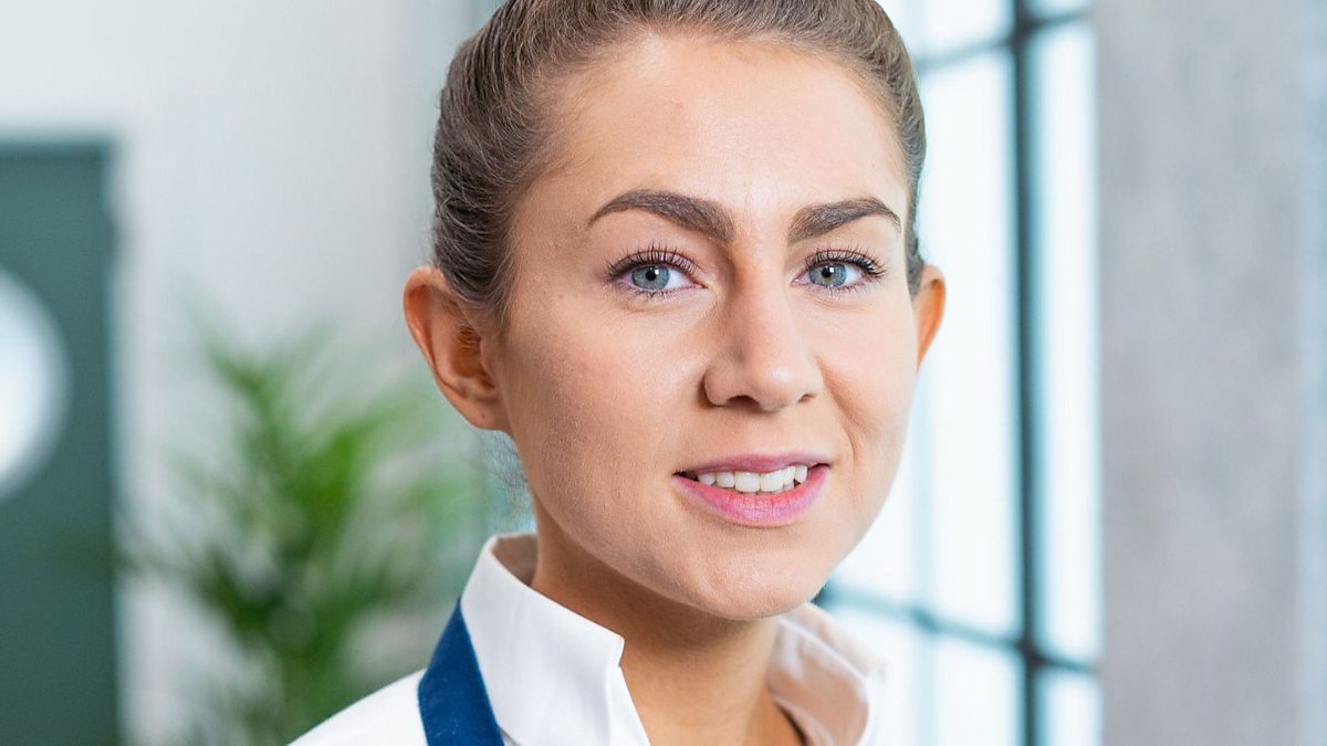 Rising star Ruth Hansom takes on the Princess of Shoreditch | Harden's